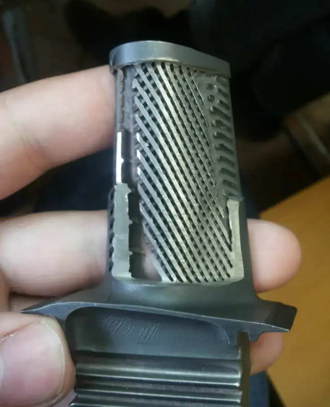 How are aircraft engine high-pressure turbine rotor blades manufactured ...